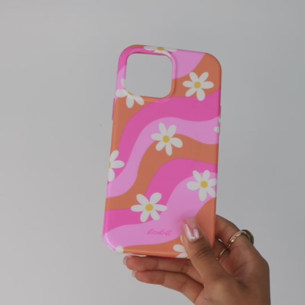 Groovy Gal MagSafe iPhone Case